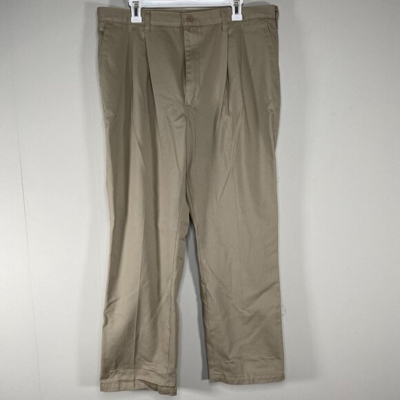 Wrangler | Pants | Wrangler Riata Relaxed Fit Pleated Dress Pants Men ...